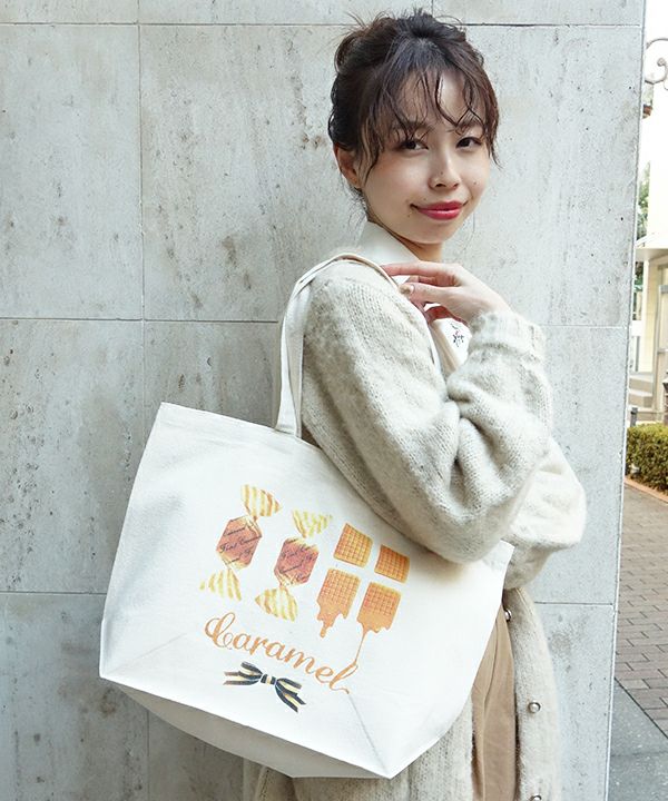 *とろけるキャラメルプリントトート/SweetsCollection [19GC01a005] | F i.n.t公式通販サイト